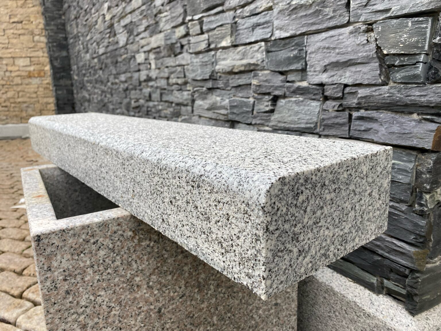 Ghana Round Sided Kerb | Premium Edging